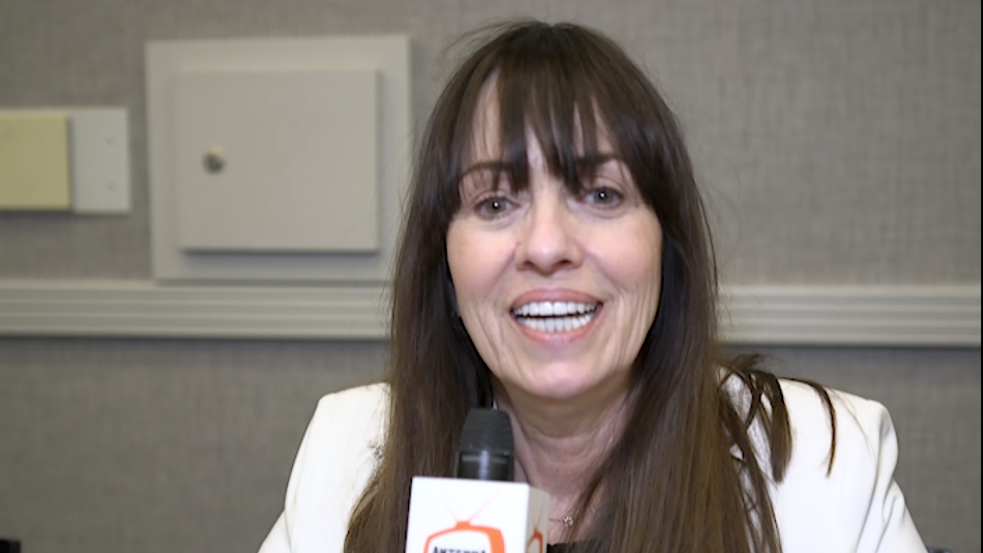 Mackenzie Phillips's Instagram, Twitter & Facebook on IDCrawl